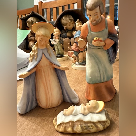 Hummel | Art | Hummel Nativity Figurines Holy Family | Poshmark
